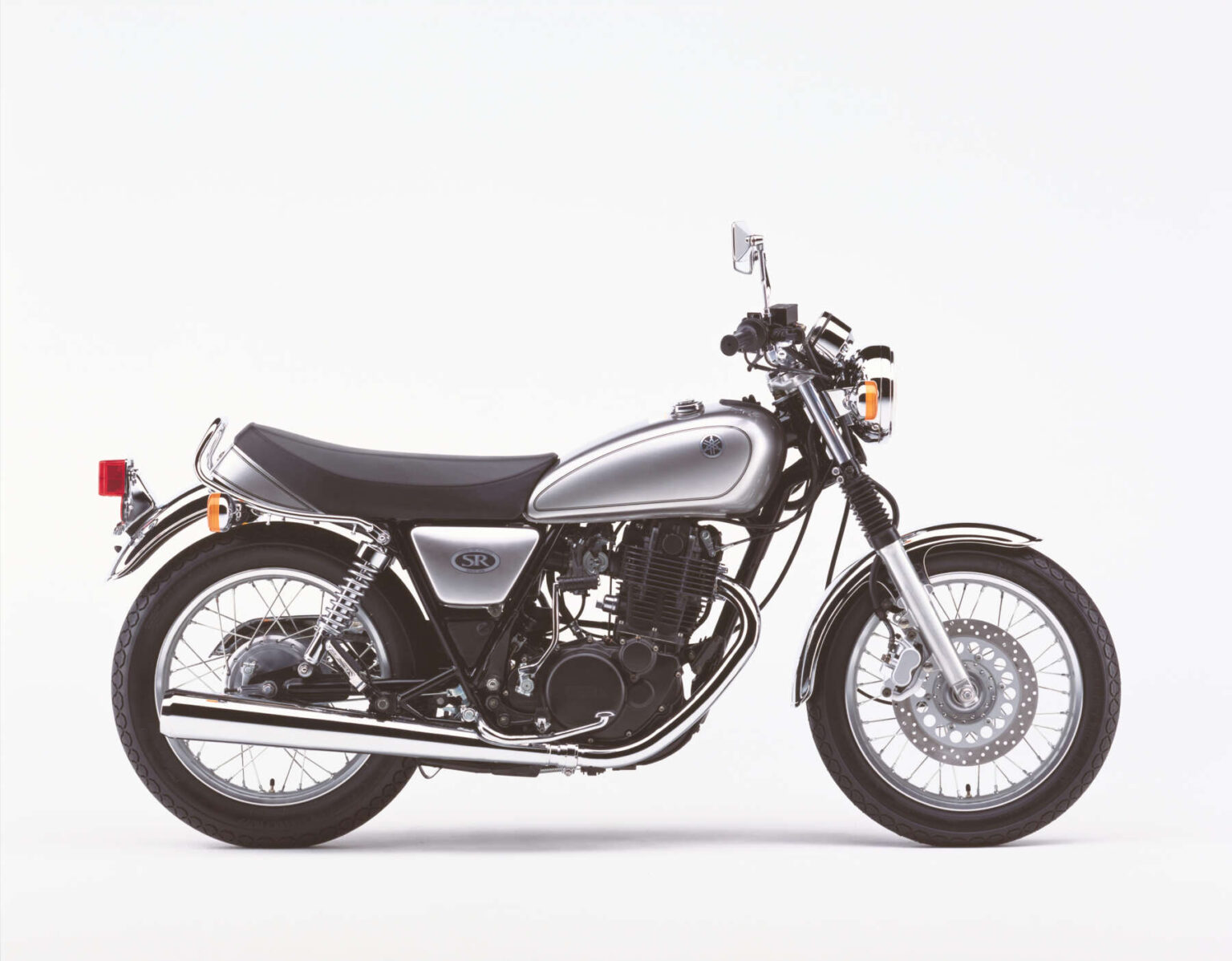 YAMAHA SR400が43年の歴史に終止符！ その変遷を振り返る（1993〜2008年編） - ForR