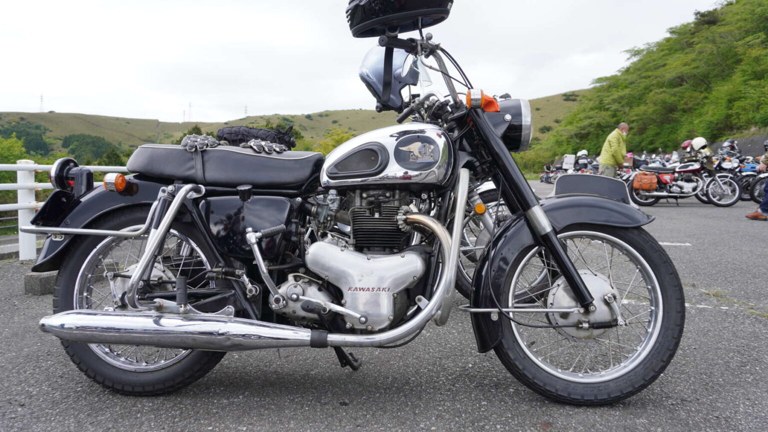 カワサキW1のルーツがなぜメグロ!? K1からK2そしてK3へ!!【ダブワンオーナーが教えます】 - ForR