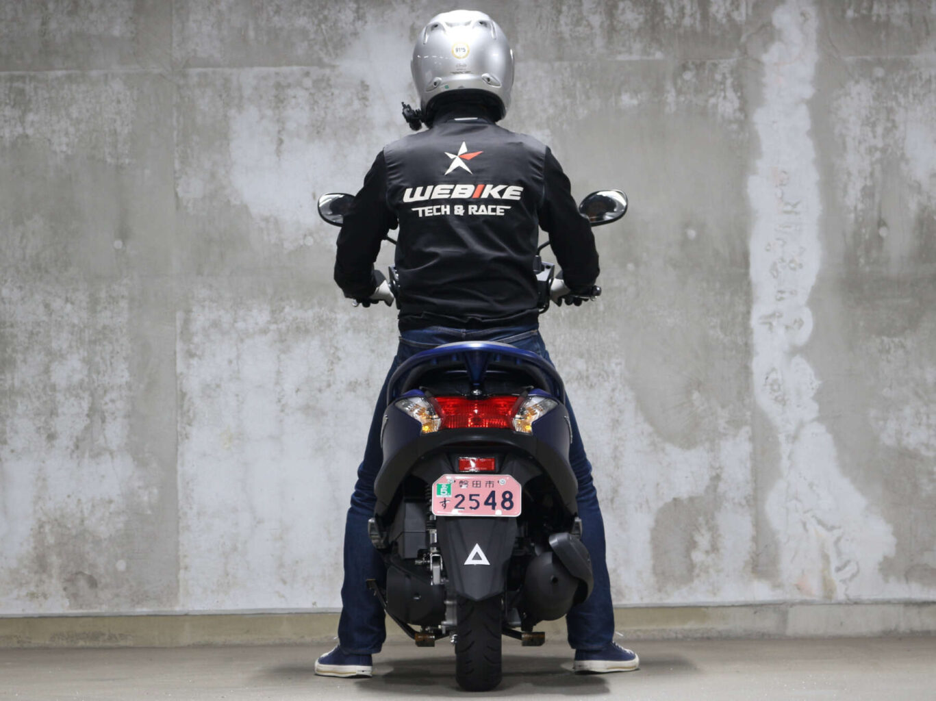 2022年新型アクシスZ試乗！ 気になるライバルや排ガス規制後の勢力図を考察 - ForR